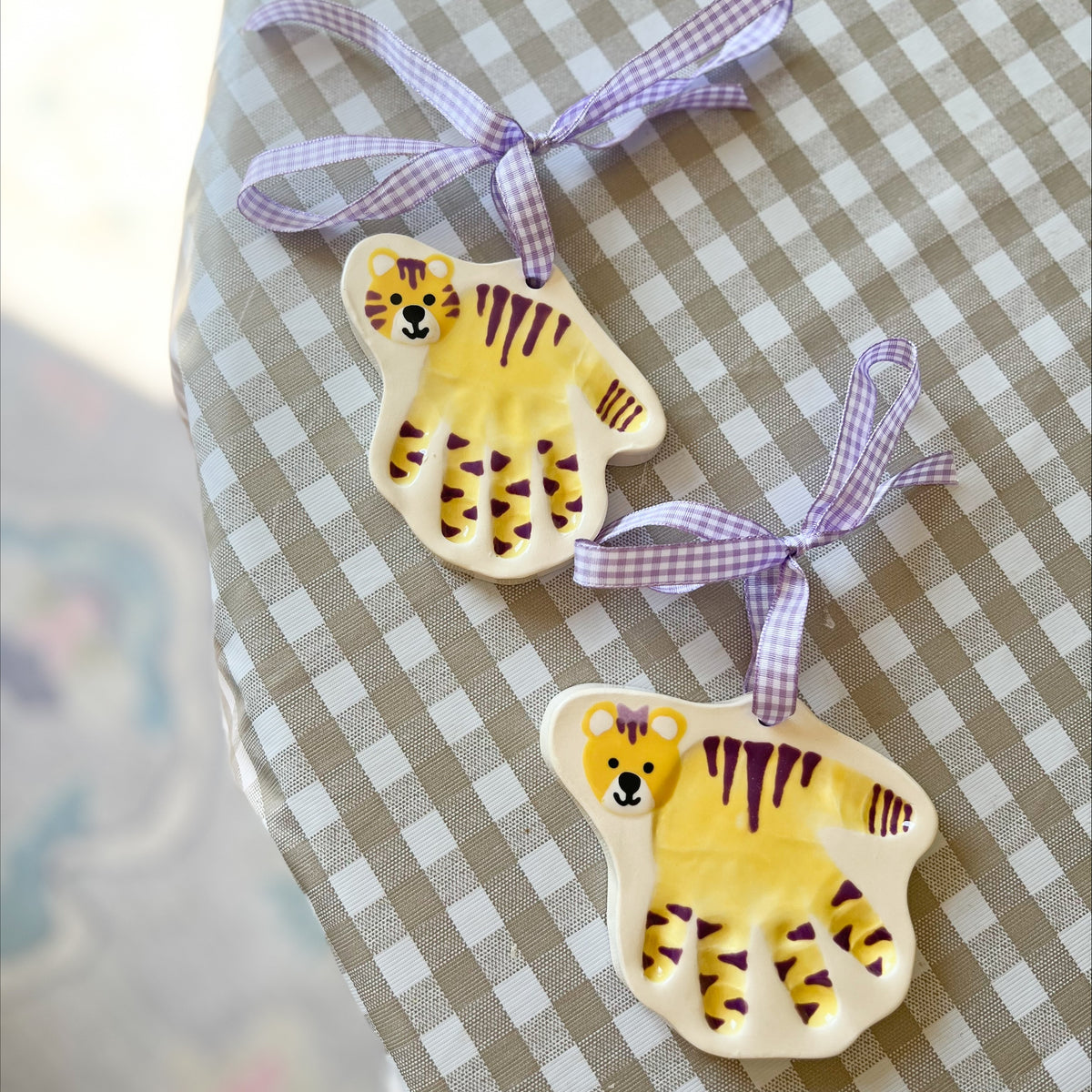 Tiger Ornament – goodnessgraciousceramics