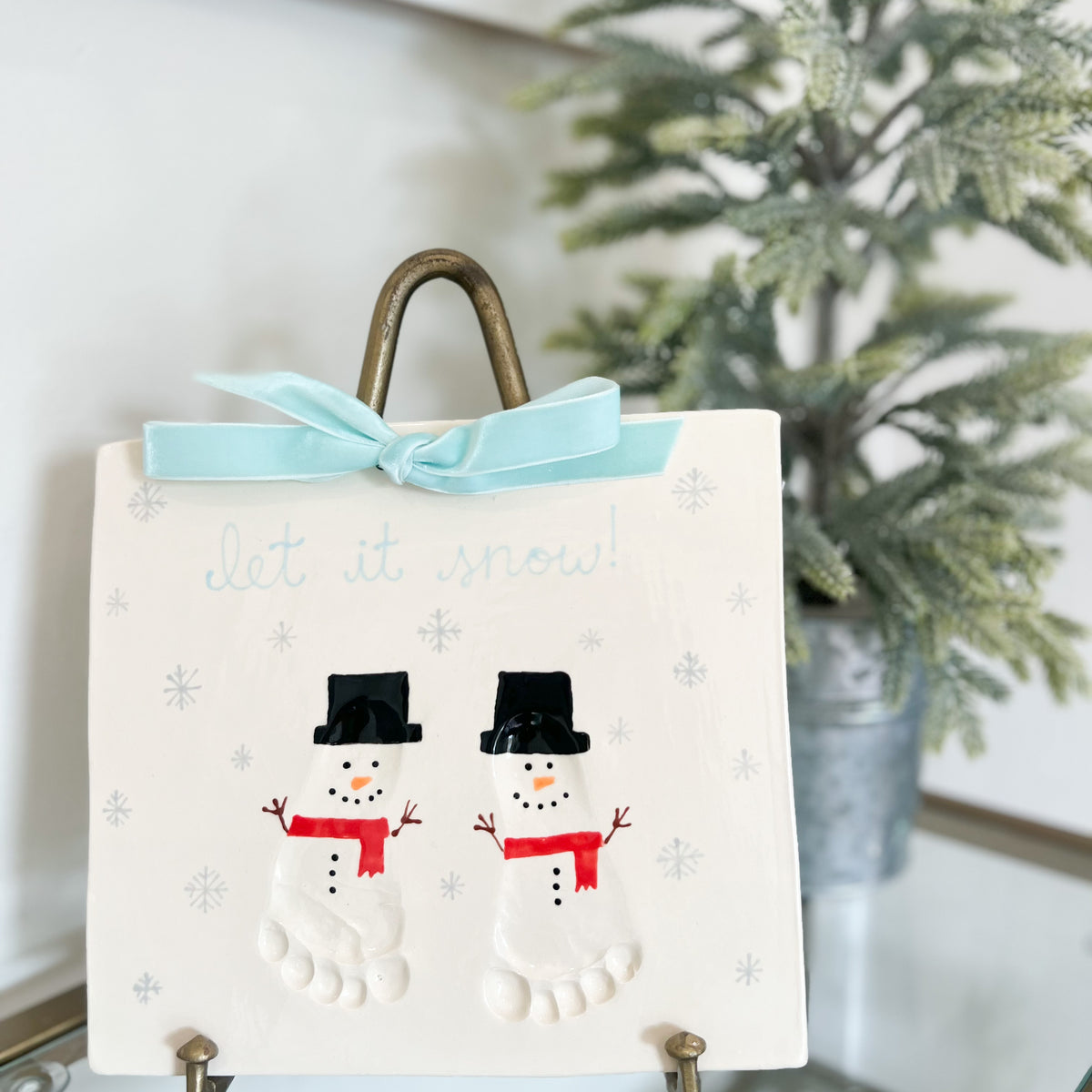 Let It Snow Plate – goodnessgraciousceramics